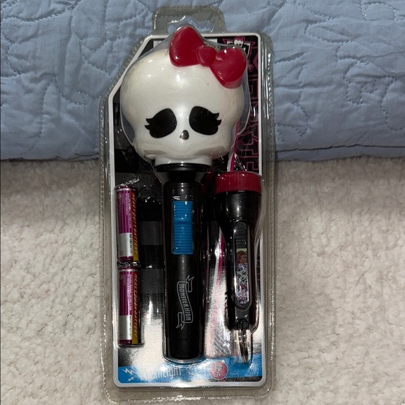 monster high | Toys | Monster High Skullthemed Flashlight Set With ...